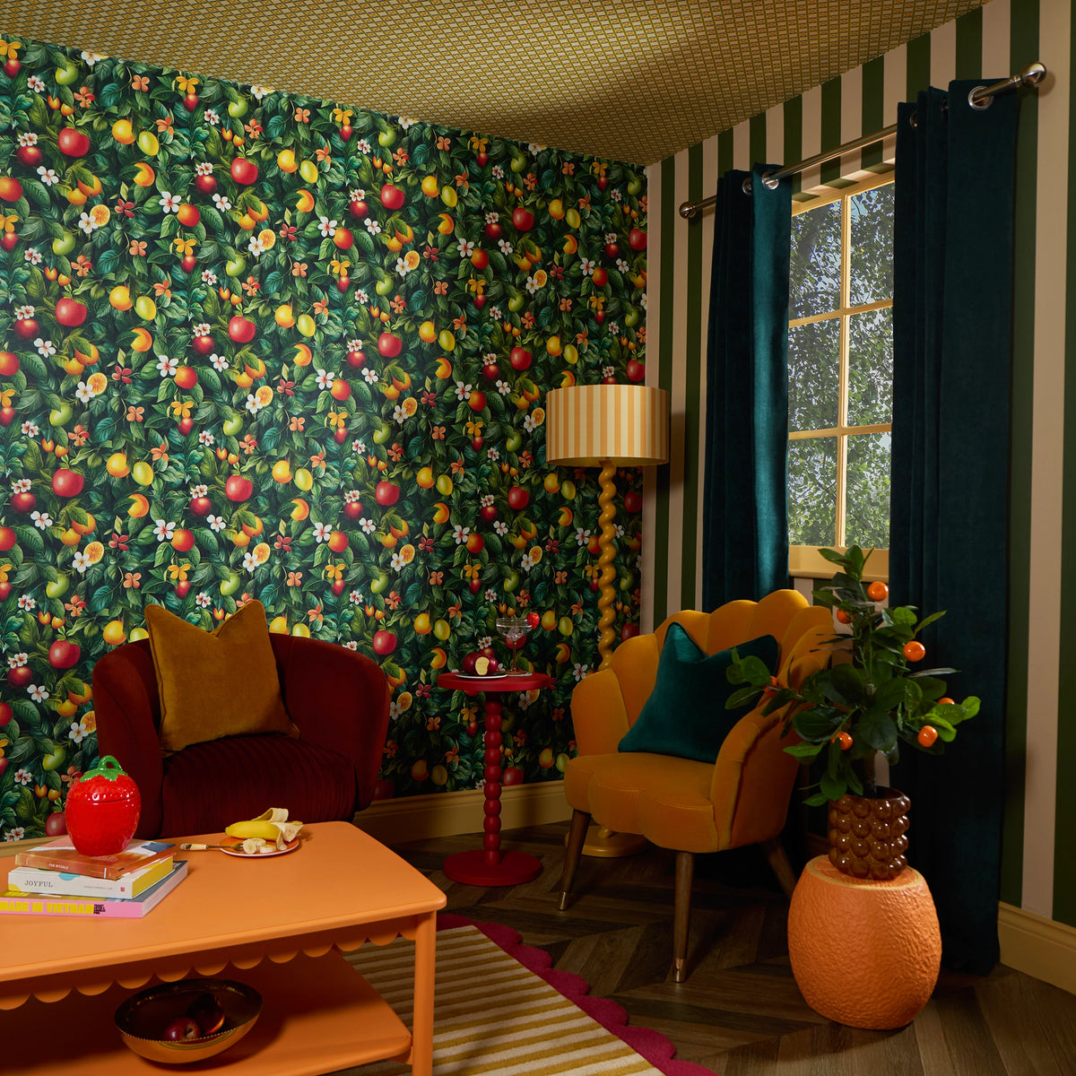 Zest Quest Wallpaper in Orchard Green – Lust Home